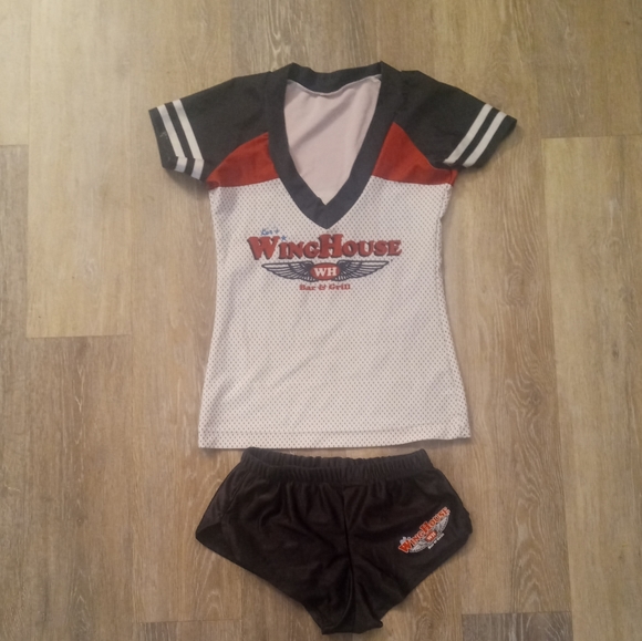 Hooters | Shorts | Wing House Waitress Uniform Set Small | Poshmark